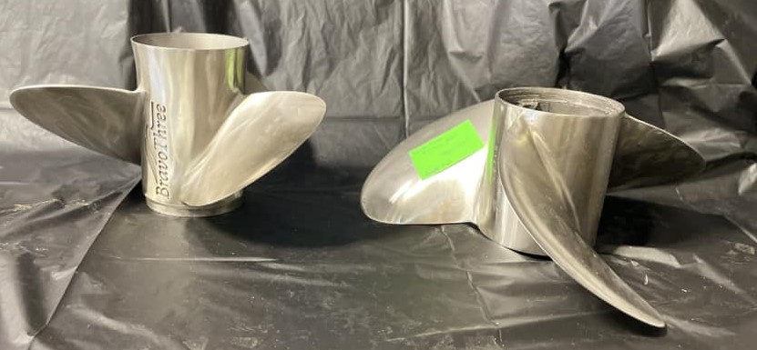 Bravo Three 13.75x26P RH/LH - Used Props > Price: $1,200 - Double R ...